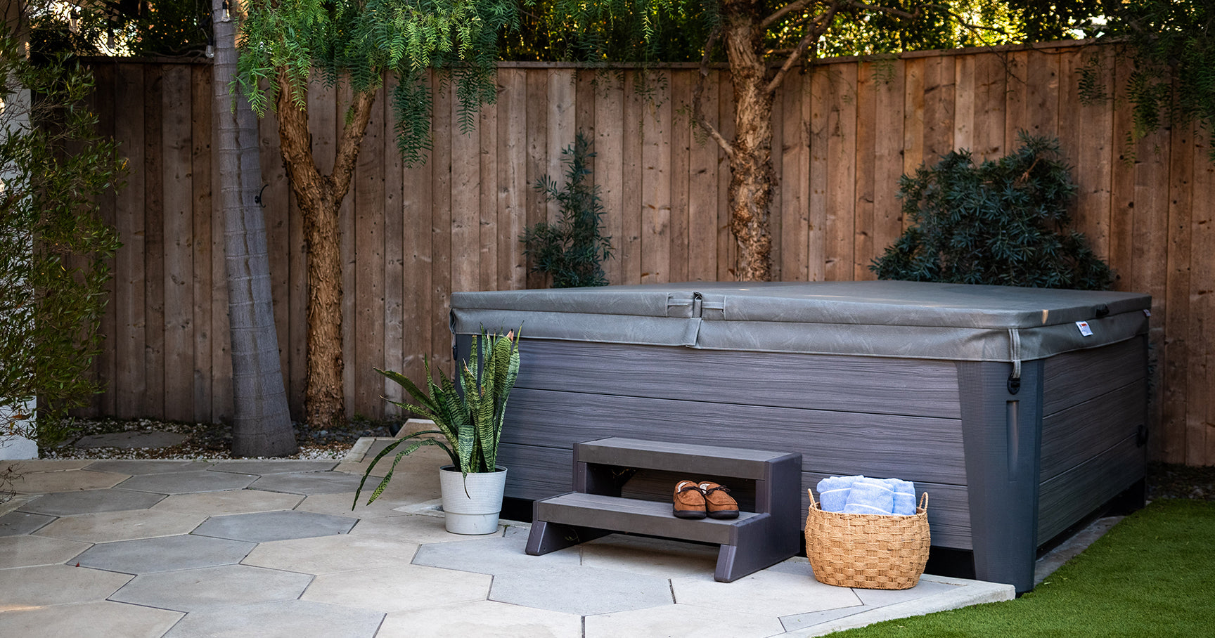 Buy Hot Tub Covers & Hot Tub Accessories | The Cover Guy